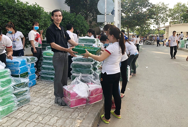 Alliance One nhiều chính sách dành cho công nhân lao động nữ - Báo Đồng Khởi Online